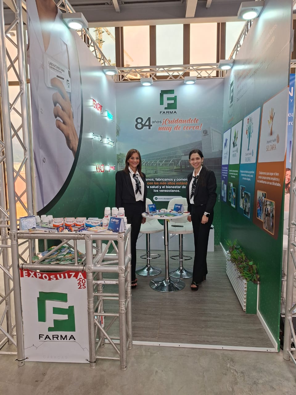 Laboratorios Farma estuvo presente en la ExpoSuiza 2025 | Revista ...