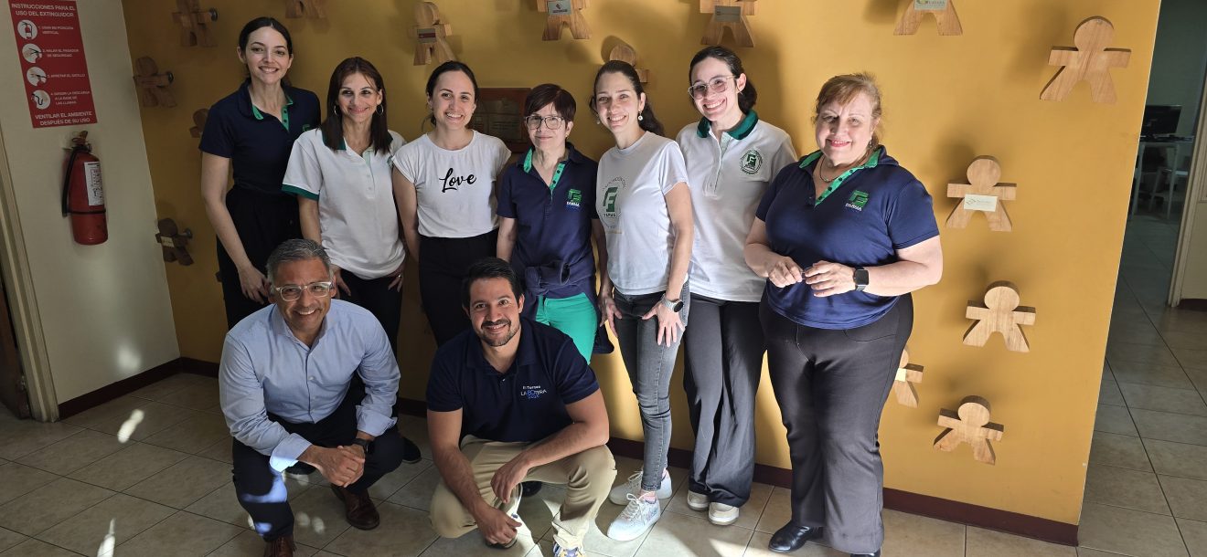 Voluntariado Corporativo de Laboratorios Farma visita FUNDANA | Revista ...